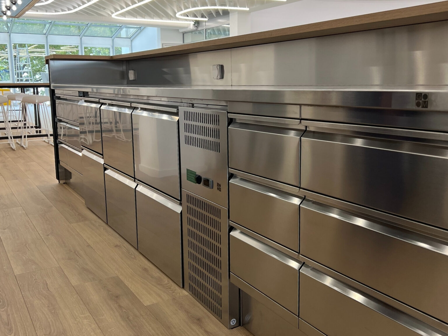 Gastromachines - Cuisines professionnelles sur mesure Suisse romande